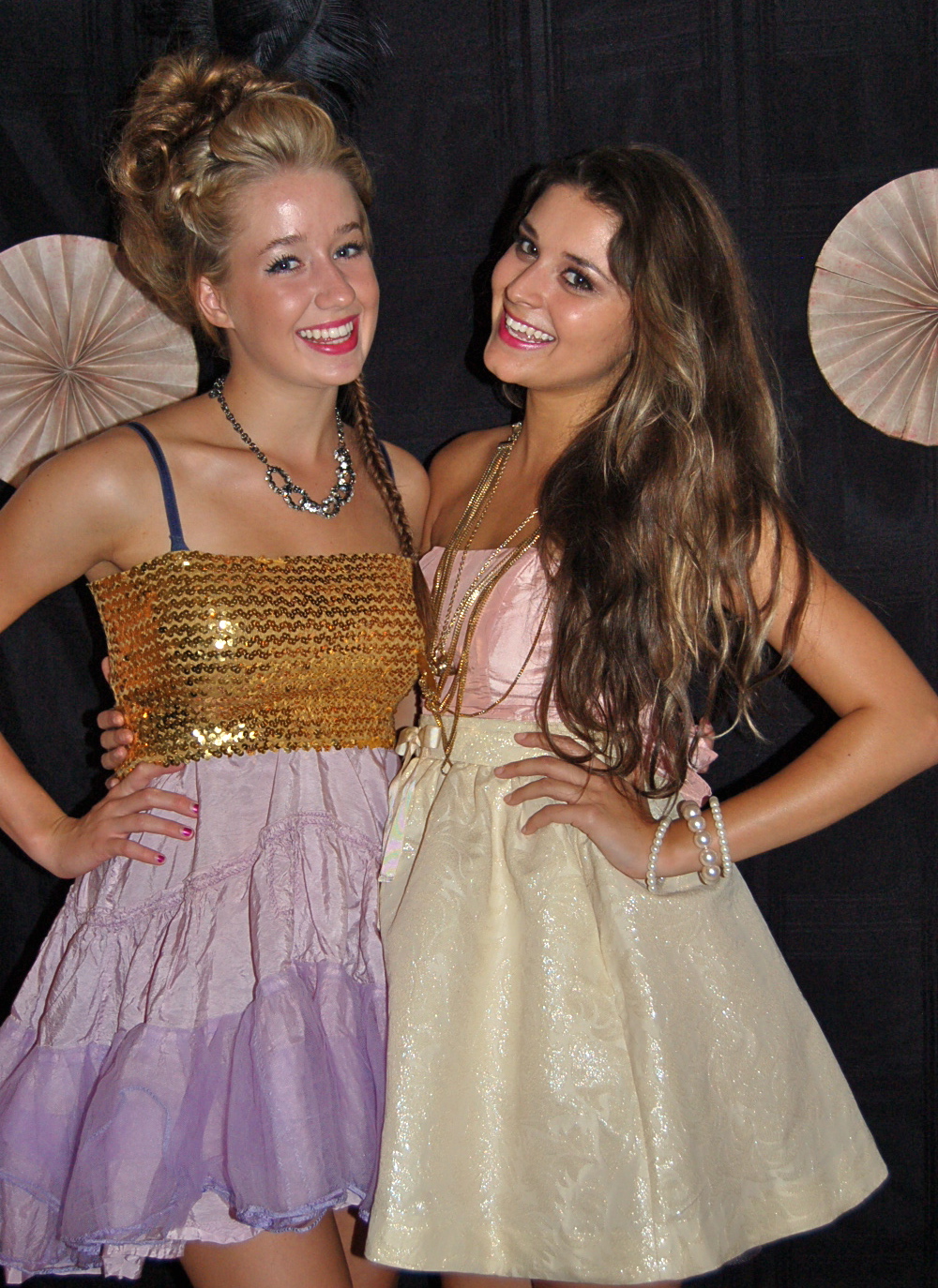 Hopeless Hostess: Let Us Eat Cake