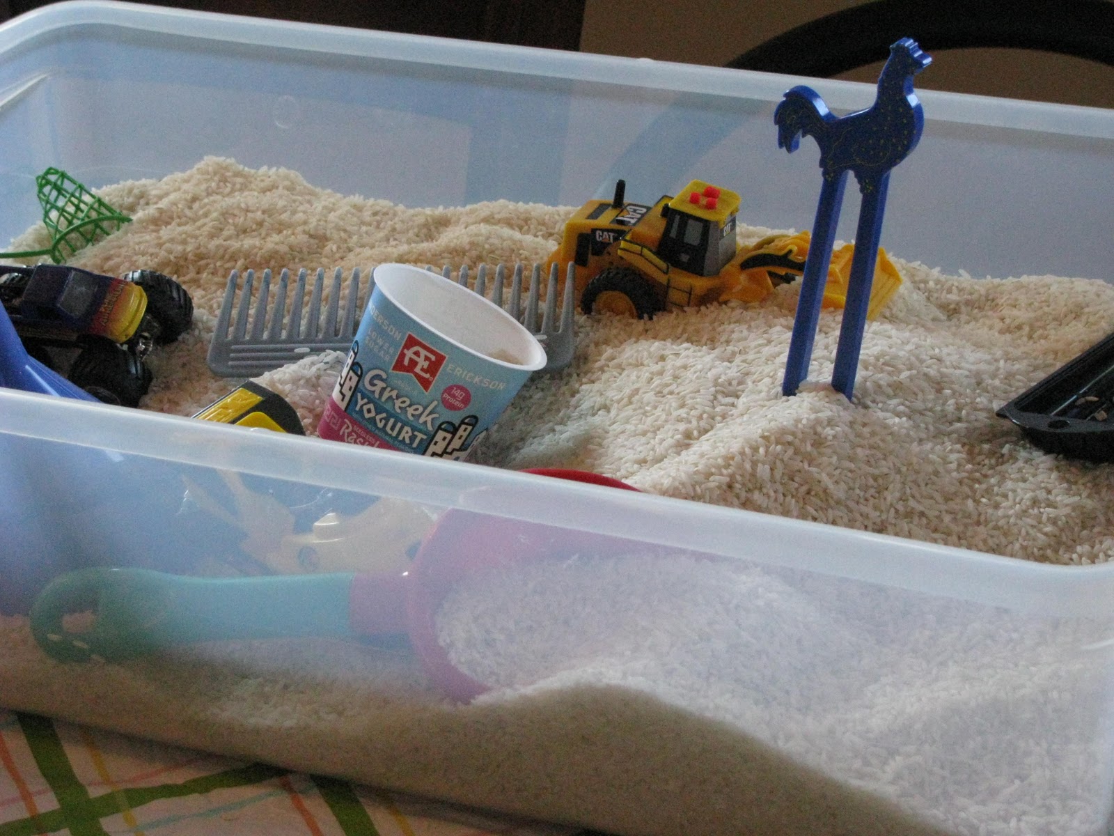 Kitchen and Dumplings: How to Make an Indoor Sandbox with Rice, Dry ...