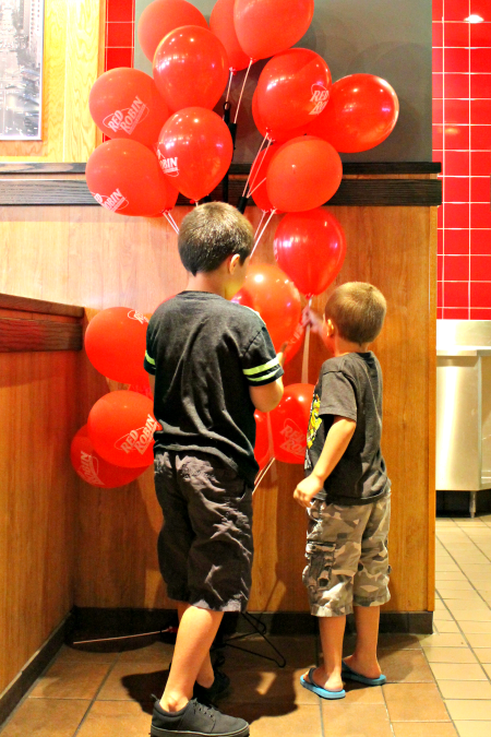 Hungry Harps: Reinventing Date Night with Red Robin