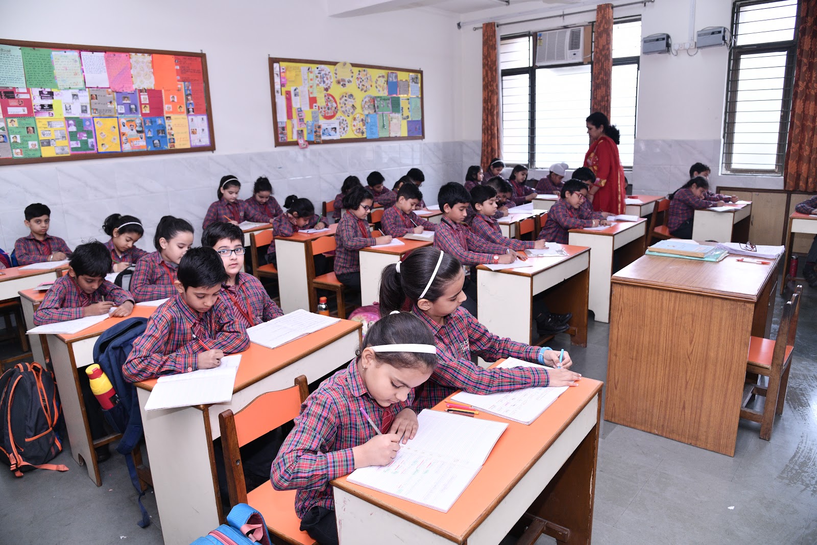 DAV PUBLIC SCHOOL LIBRARY, SECTOR-14,GURUGRAM: October 2017