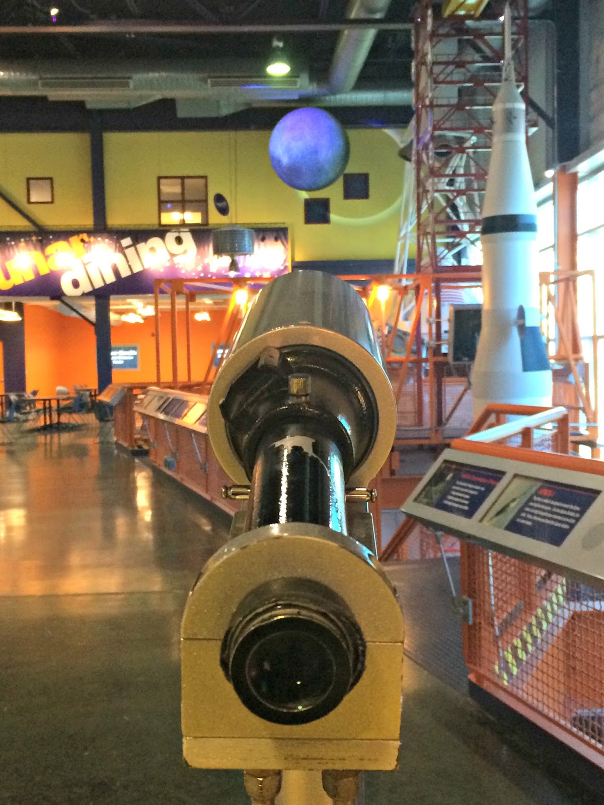 A GEEK DADDY: A visit to the Michigan Science Center