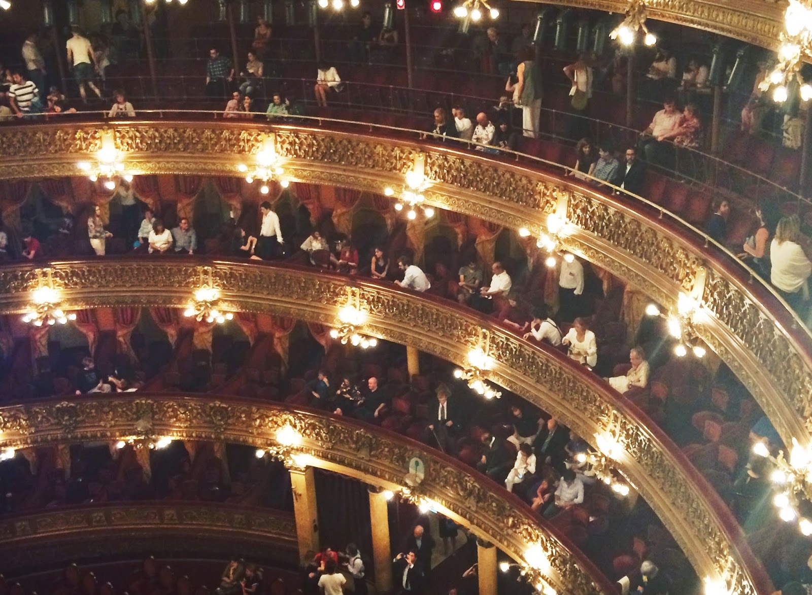 Cómo pasar una noche inolvidable en el Teatro Colón - Loving Buenos Aires