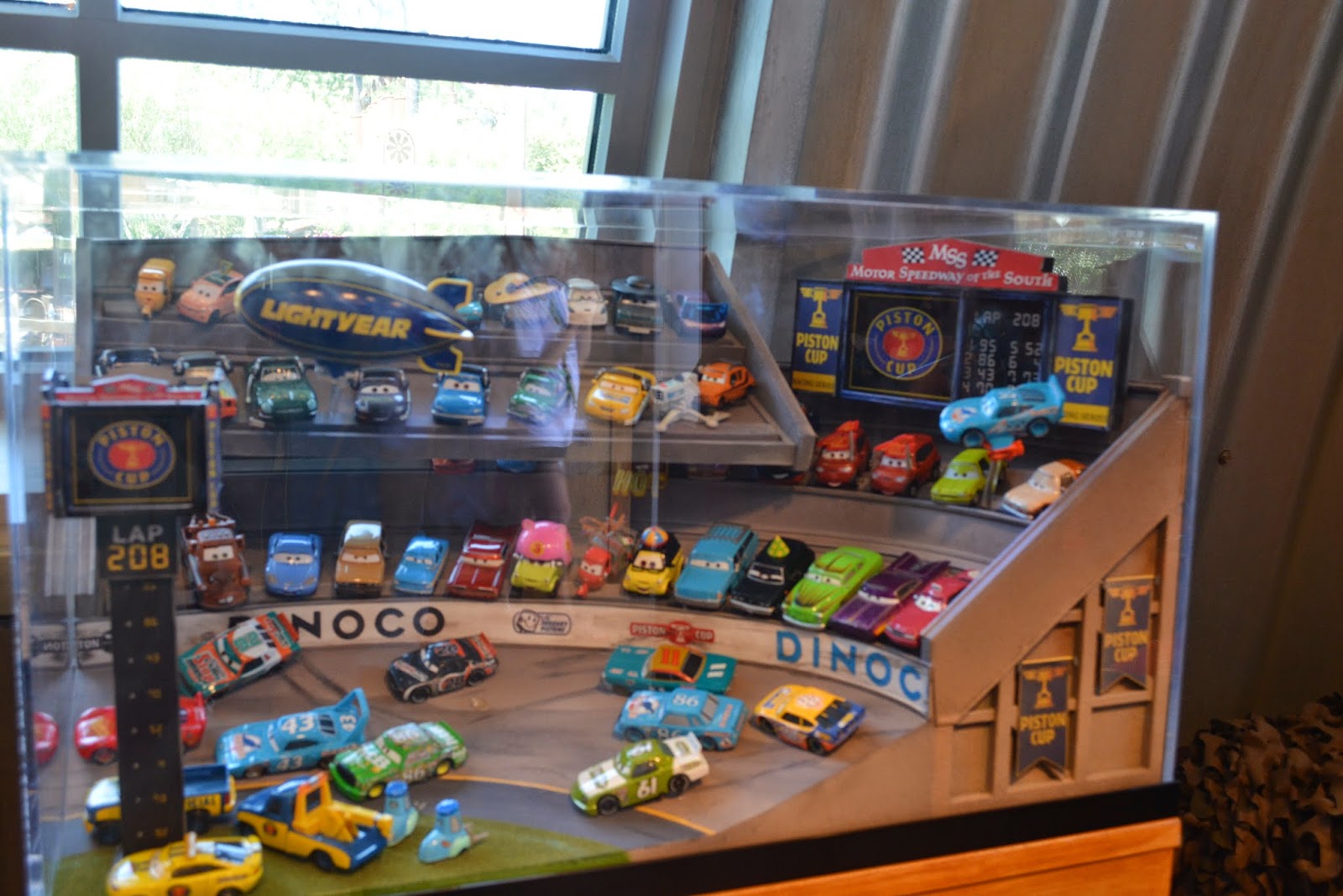 Sasaki Time: Cars Movie Vignettes in Cars Land!