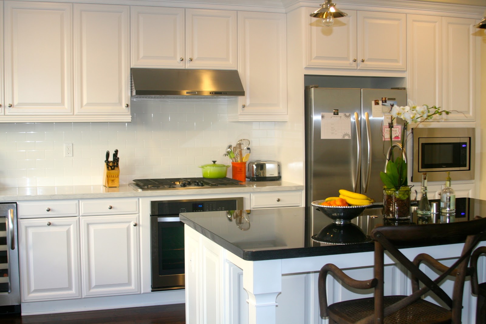 Life of a Real Orange County Housewife: House Tour {kitchen}