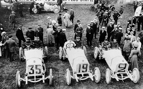 Η Mercedes και η Benz στην αυγή της εποχής των Grands Prix (1906-1914)