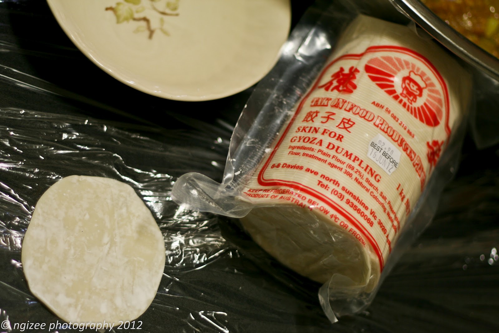 I Am No Food Critic...but: Momo - Nepalese Dumplings that you can't say ...