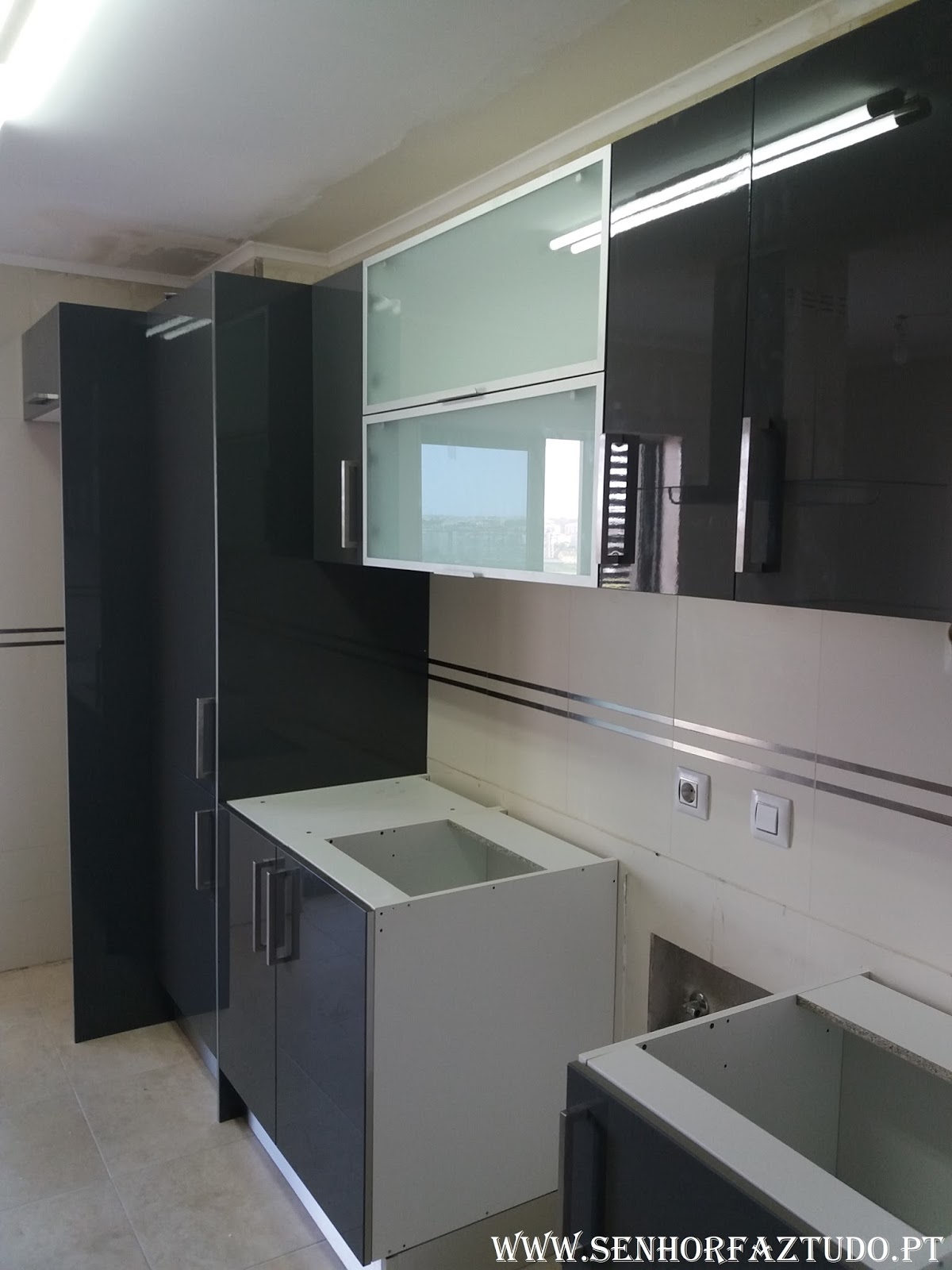 Montagem de uma Cozinha Leroy Merlin na Arrentela