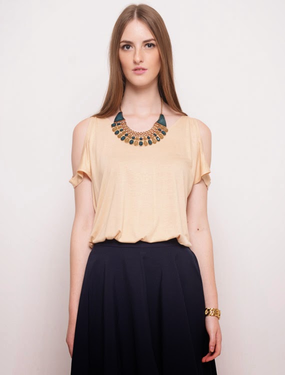 THE STYLE IS YOU: CUTOUT TOP IDR 100,000