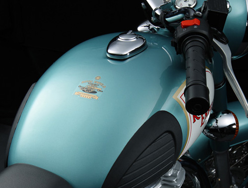 classic engine v: Royal Enfield Bullet Classic 500