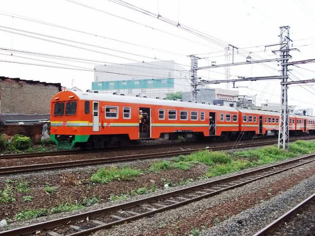 Arsip 76R: KRL Indonesia