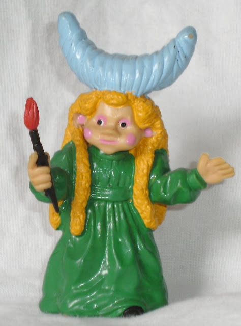 CLASE DE 1º DE PRIMARIA : NO SE RÍA DE LA BRUJA AVERÍA.