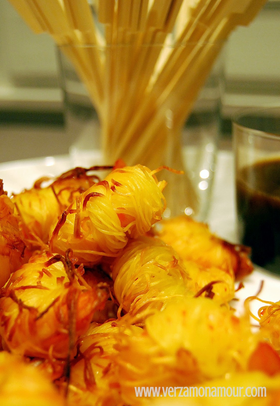 Gamberi in pasta kataifi con salsa agrodolce ~ Ricette di cucina - Le ...