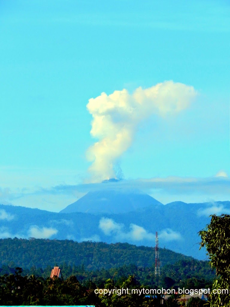 Waspada Gunung Soputan.