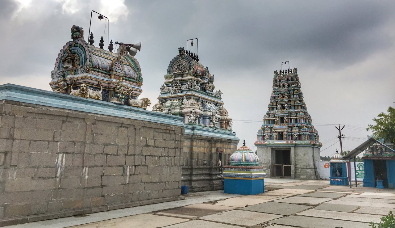 Tamilnadu Tourism: Aavundeeswarar Temple, Nemam, Thiruvallur
