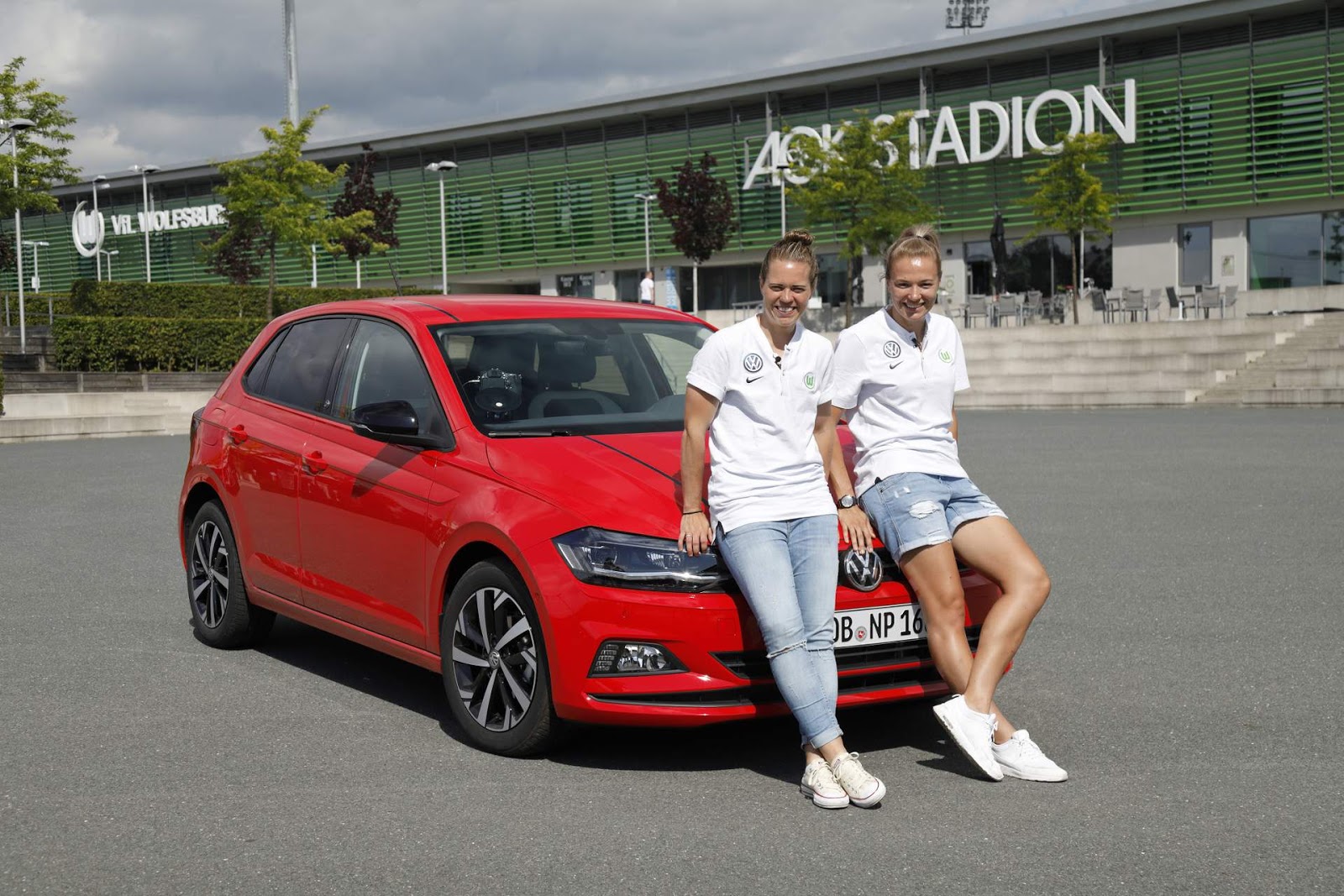 Novo VW Polo 2018 chega às ruas de Wolfsburg - vídeo