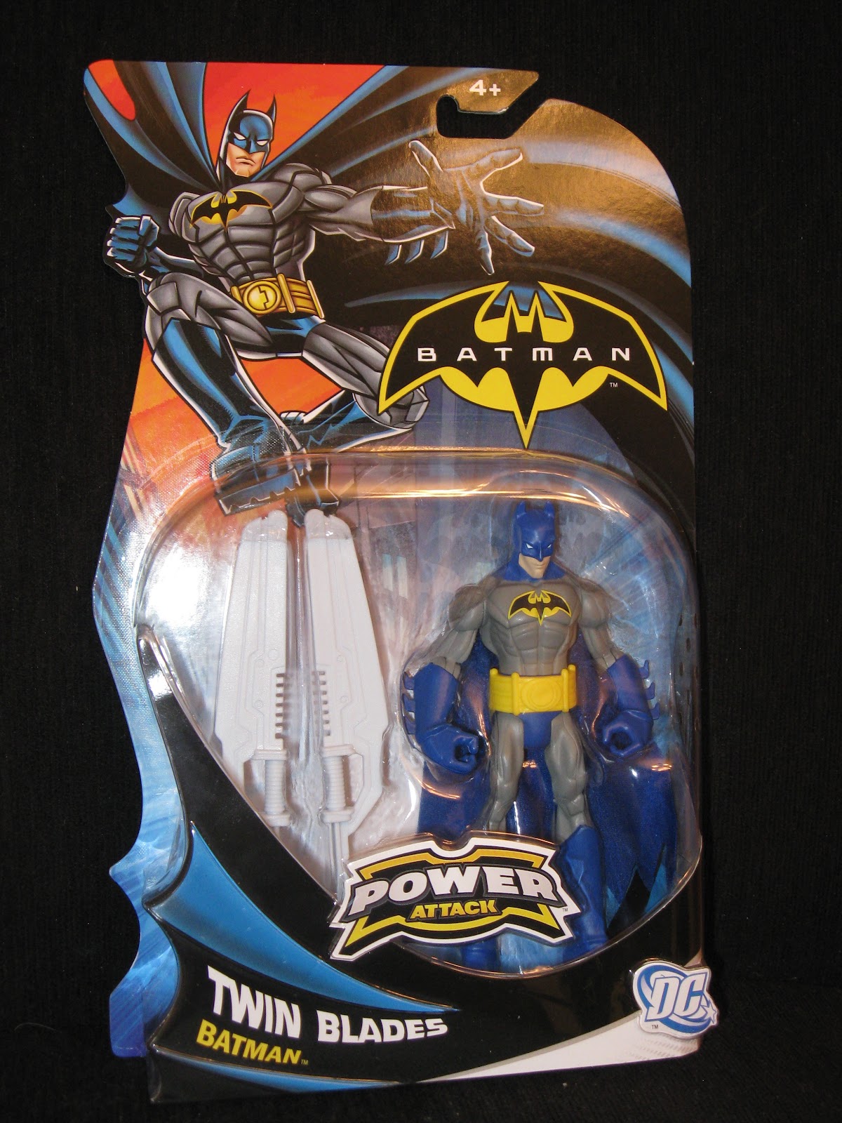 The Toyseum: Batman Power Attack - Twin Blades Batman