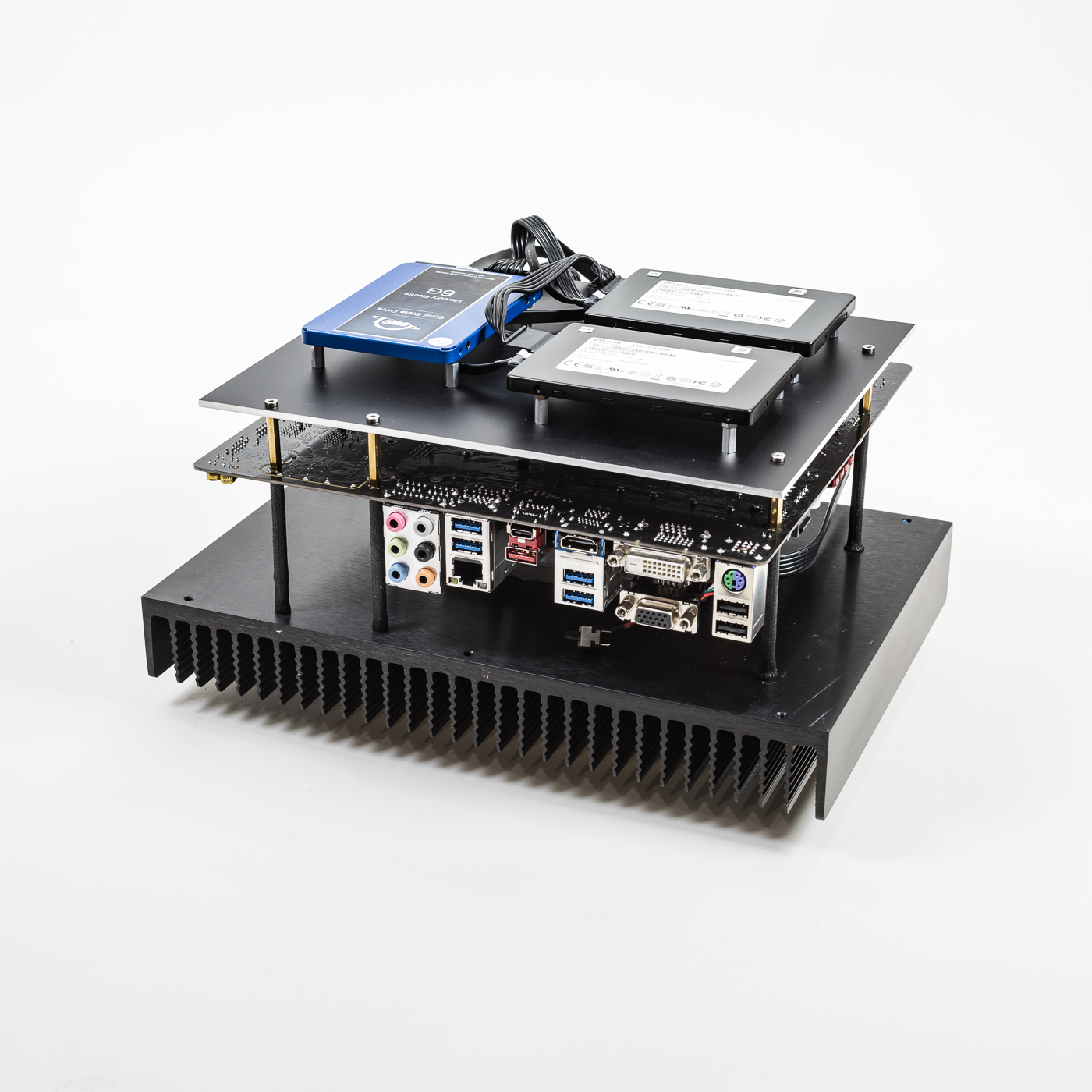 FanlessTech: Passively Cooled PC with 65W CPU & 47W Workstation ...