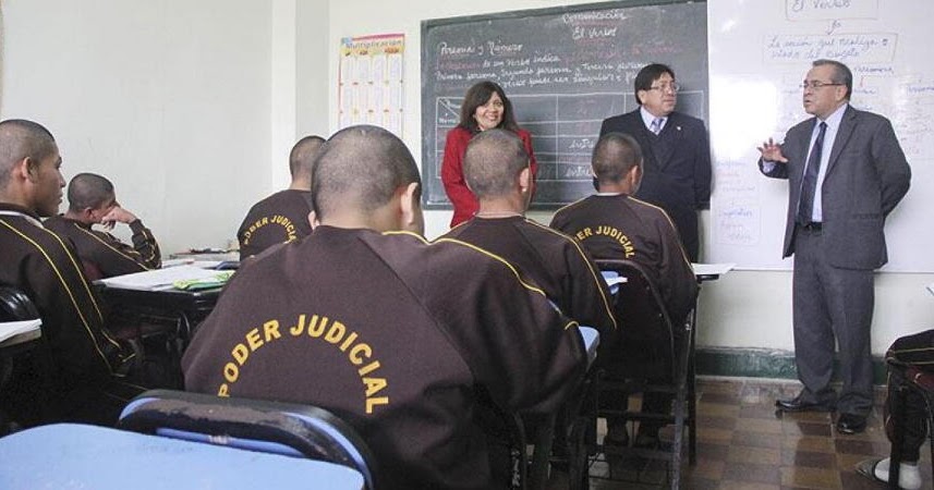 Minedu Y El Mef Coordinan Aumento De Sueldo Mínimo A Docentes