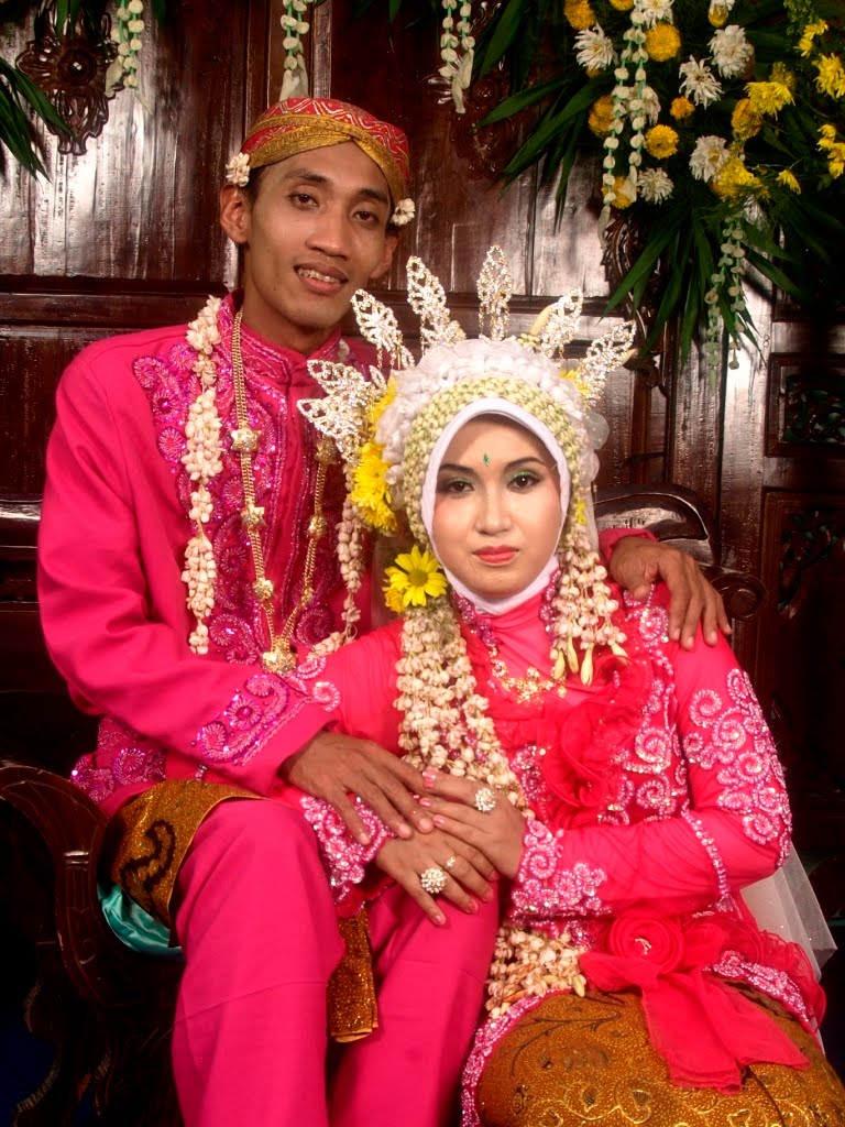 INDONESIAN NICE WEDDING: JAVANESE AND MUSLIM WEDDING COLLABORATIONS