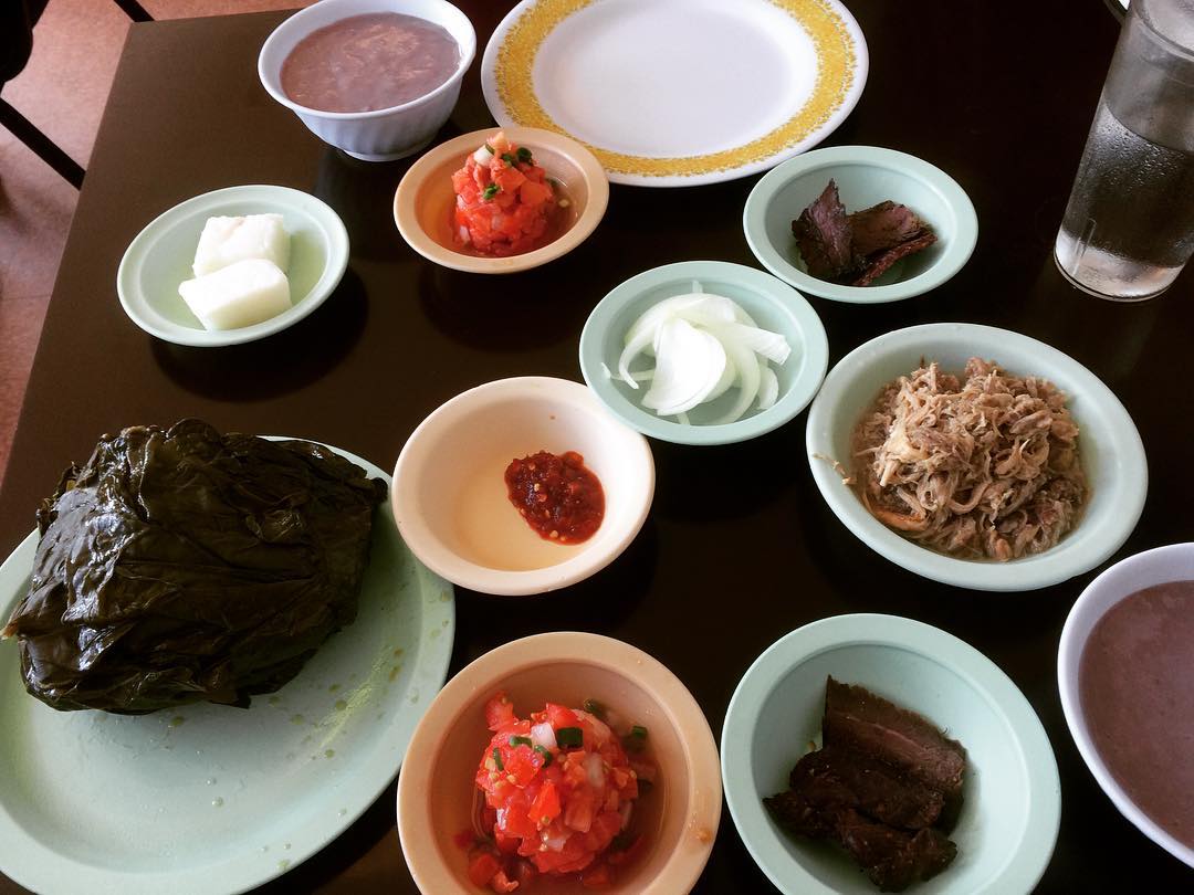 Our Adventures in Japan: ono hawaiian foods