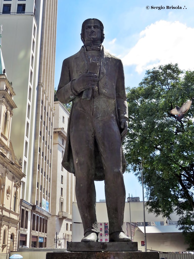 Escultura José Bonifácio - Descubra Sampa - Cidade de São Paulo
