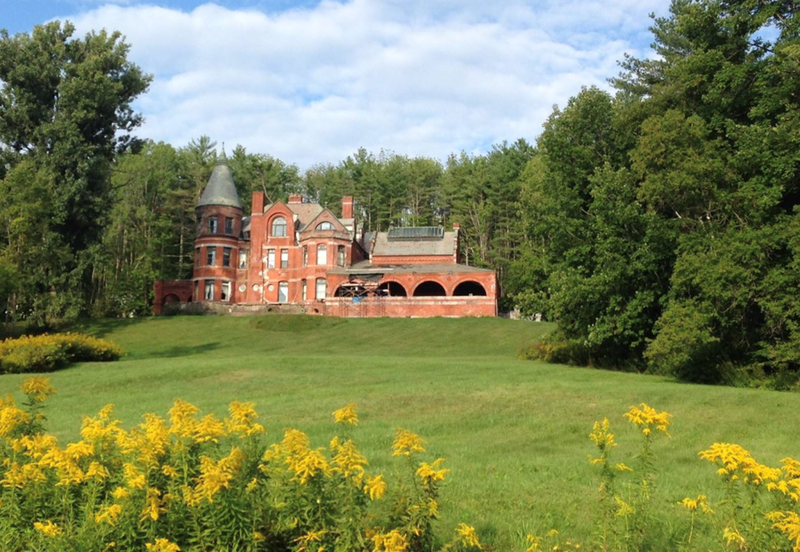 Life From The Roots: Wilson Castle in Vermont -- The Minute I Heard ...