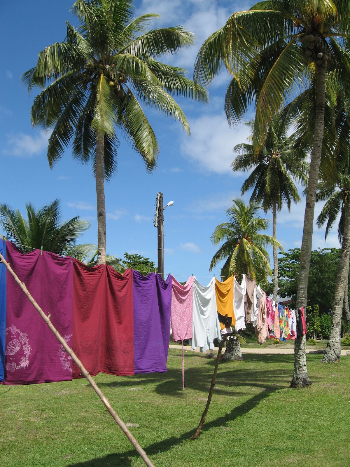 Annie and Tom: A New Home in Taveuni