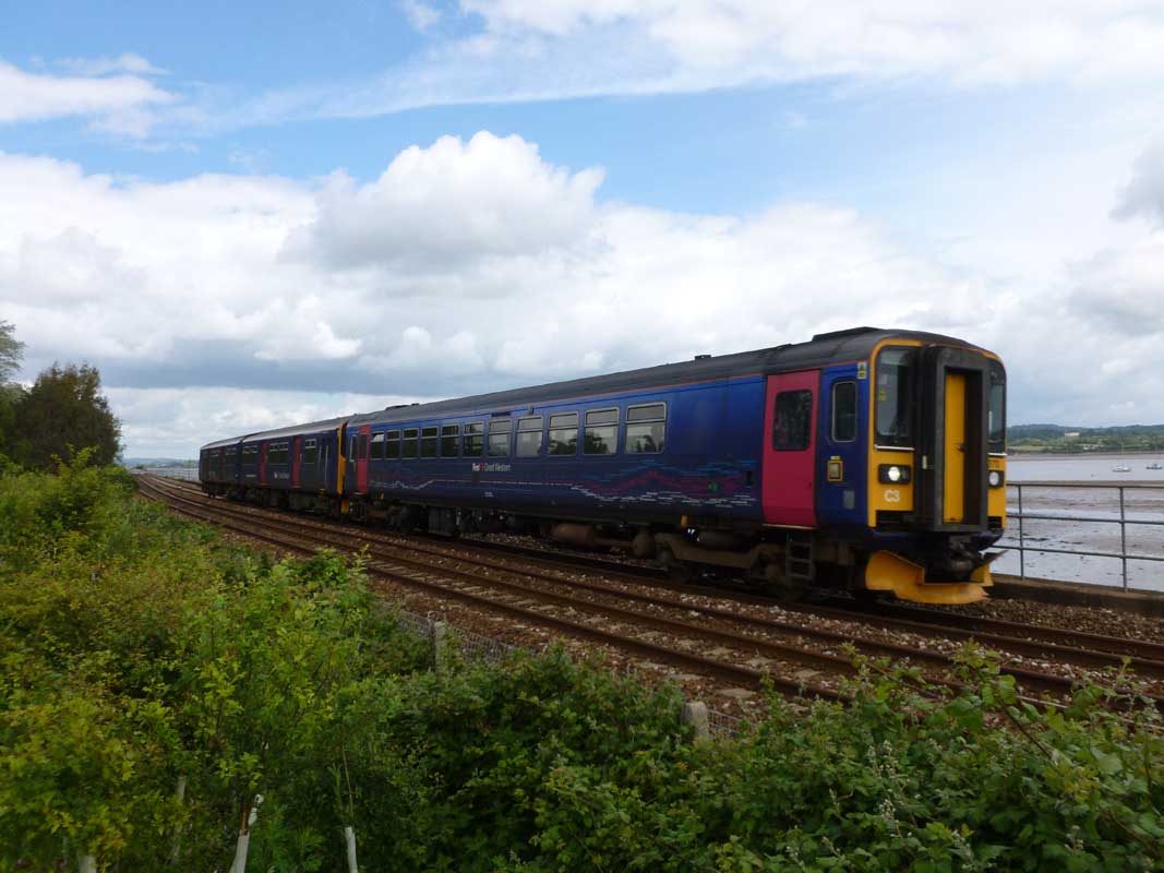 Soggibottom: Train left the rails......