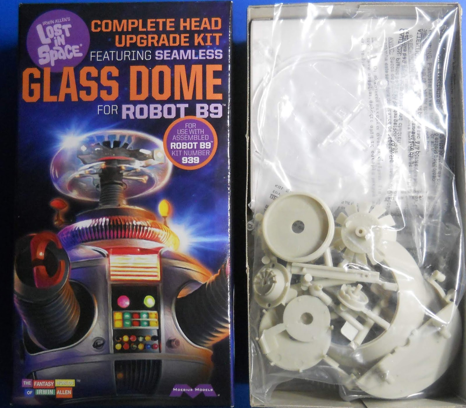Scale Model Kit Review Blog (SMKR): ROBOT B9 Seamless Glass Dome ...