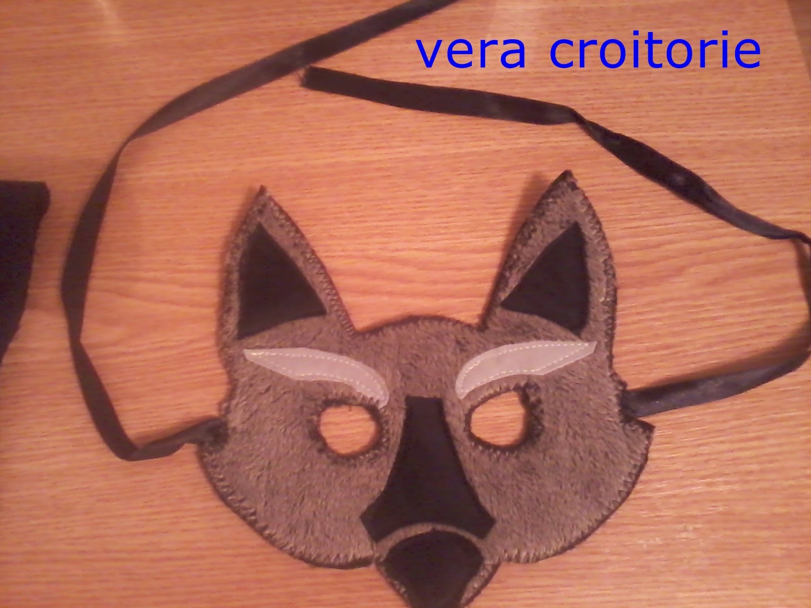 vera croitorie: MASCA DE LUP- COSTUM DE LUP