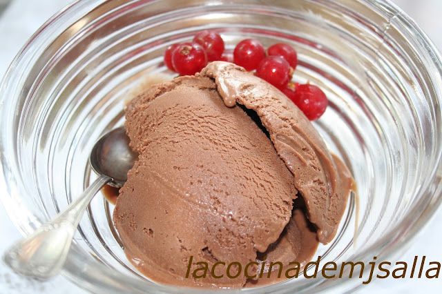 HELADO DE CHOCOLATE