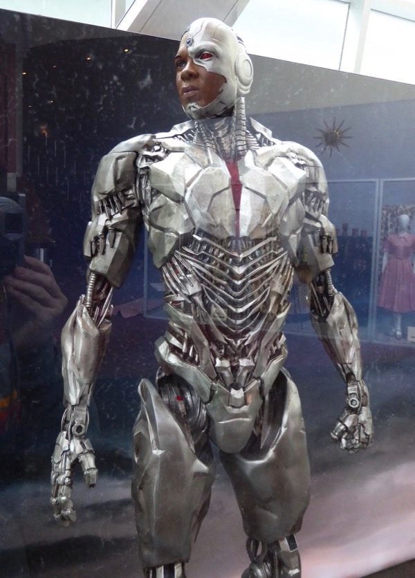 Hollywood Movie Costumes and Props: Justice League movie costume ...