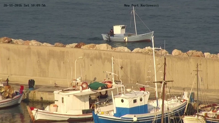 New Port Karlovassi: Σημερινες Ομορφες Εικονες απο το Αλιευτικο ...