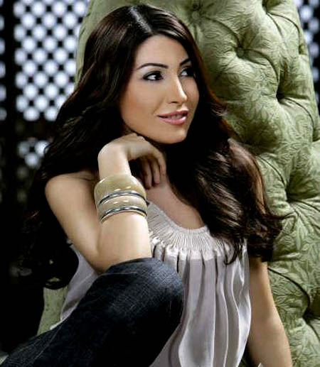 New Picture Lebanese singer Yara