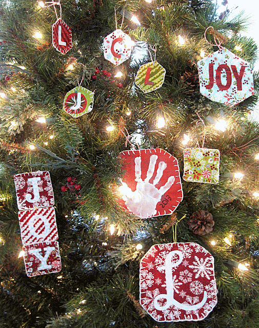 Quilters Ridge: Day #11 Charming Christmas Ornaments Freebie Pattern