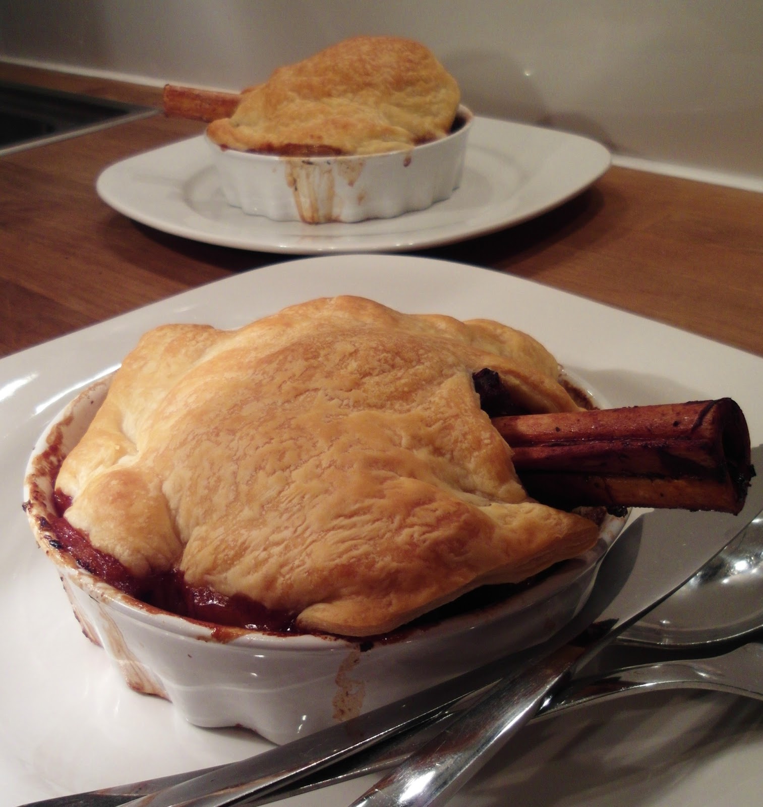 Nat ate.....: Lamb shank pie