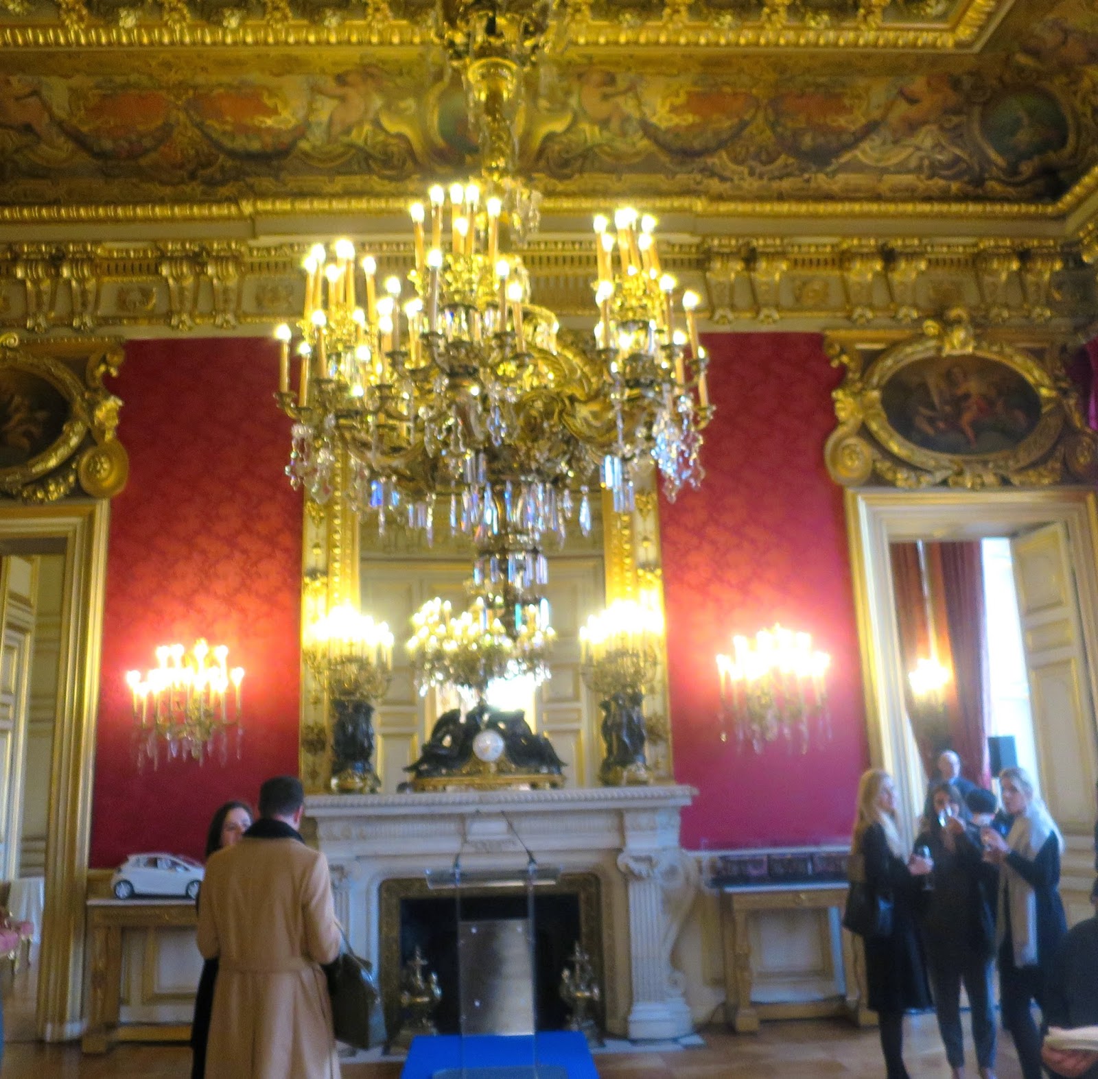 INTERNATIONAL LUXURY CONSULTING: A D Collections ...NEUFLIZE OBC ...