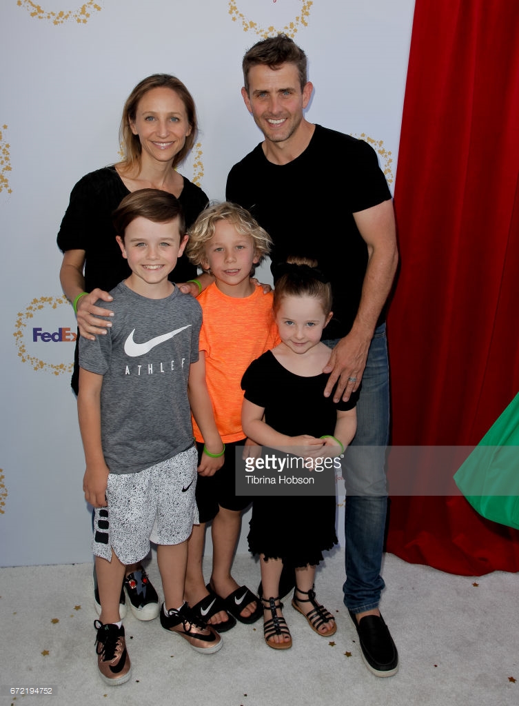 Joey Mcintyre Family