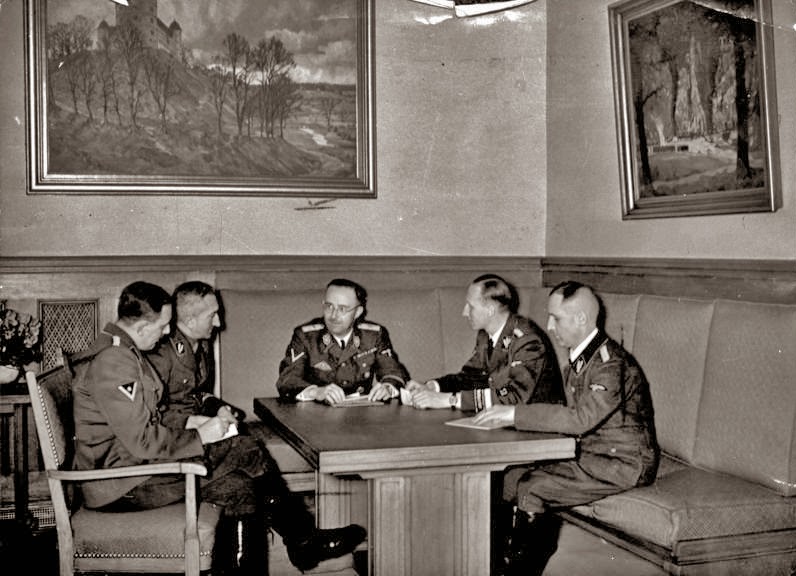 SAMURAI POLICE 1109: THE GESTAPO (APRIL 26, 1933 TO MAY 8, 1945)