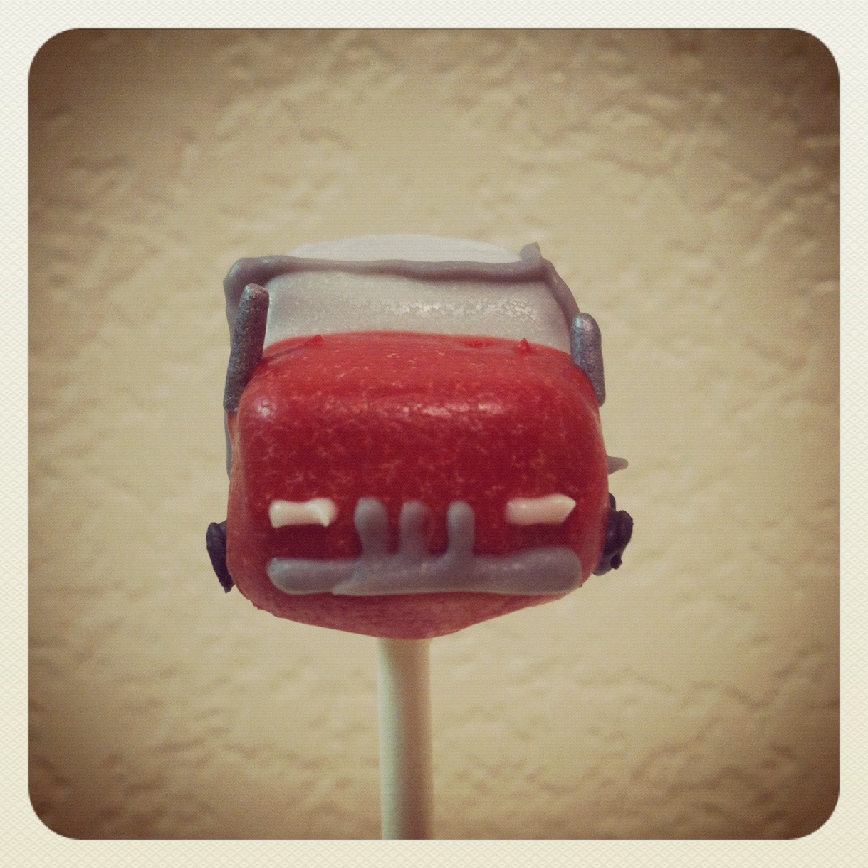 vypassetti cake pops: Semitruck