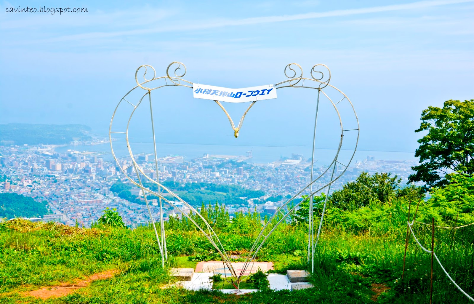 Entree Kibbles: Otaru Mt. Tenguyama (小樽天狗山) - Take the Ropeway to the ...