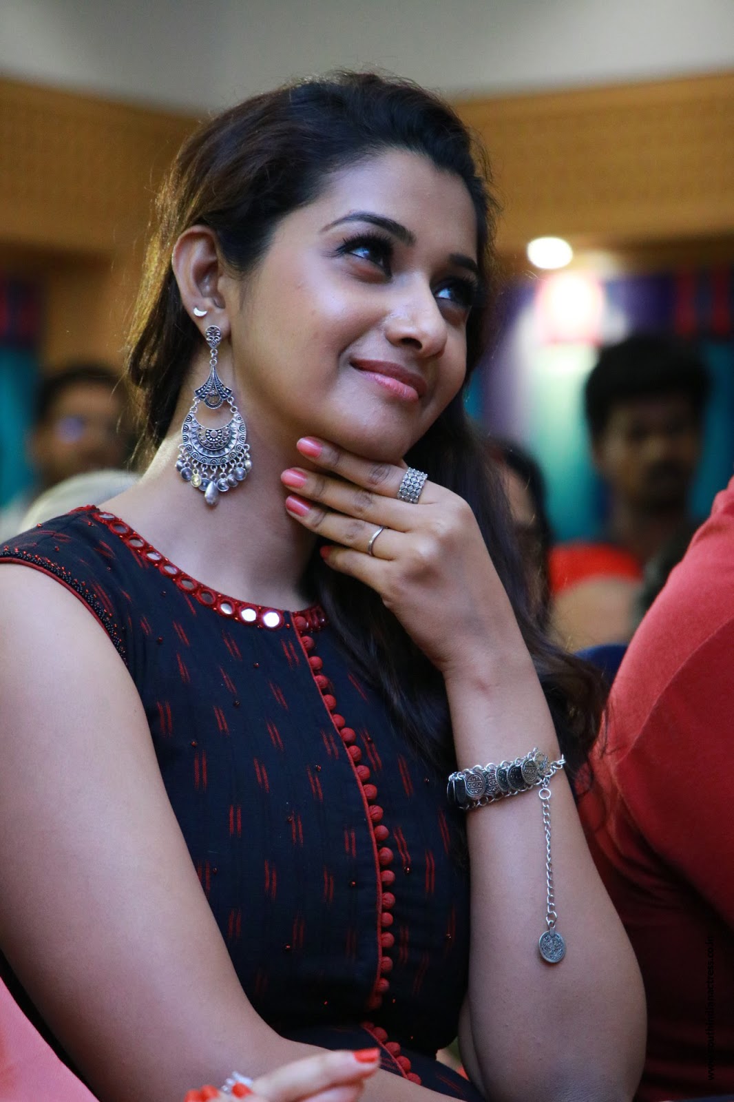Priya Bhavani Shankar at Kadaikutty Singam Success Meet - South Indian ...