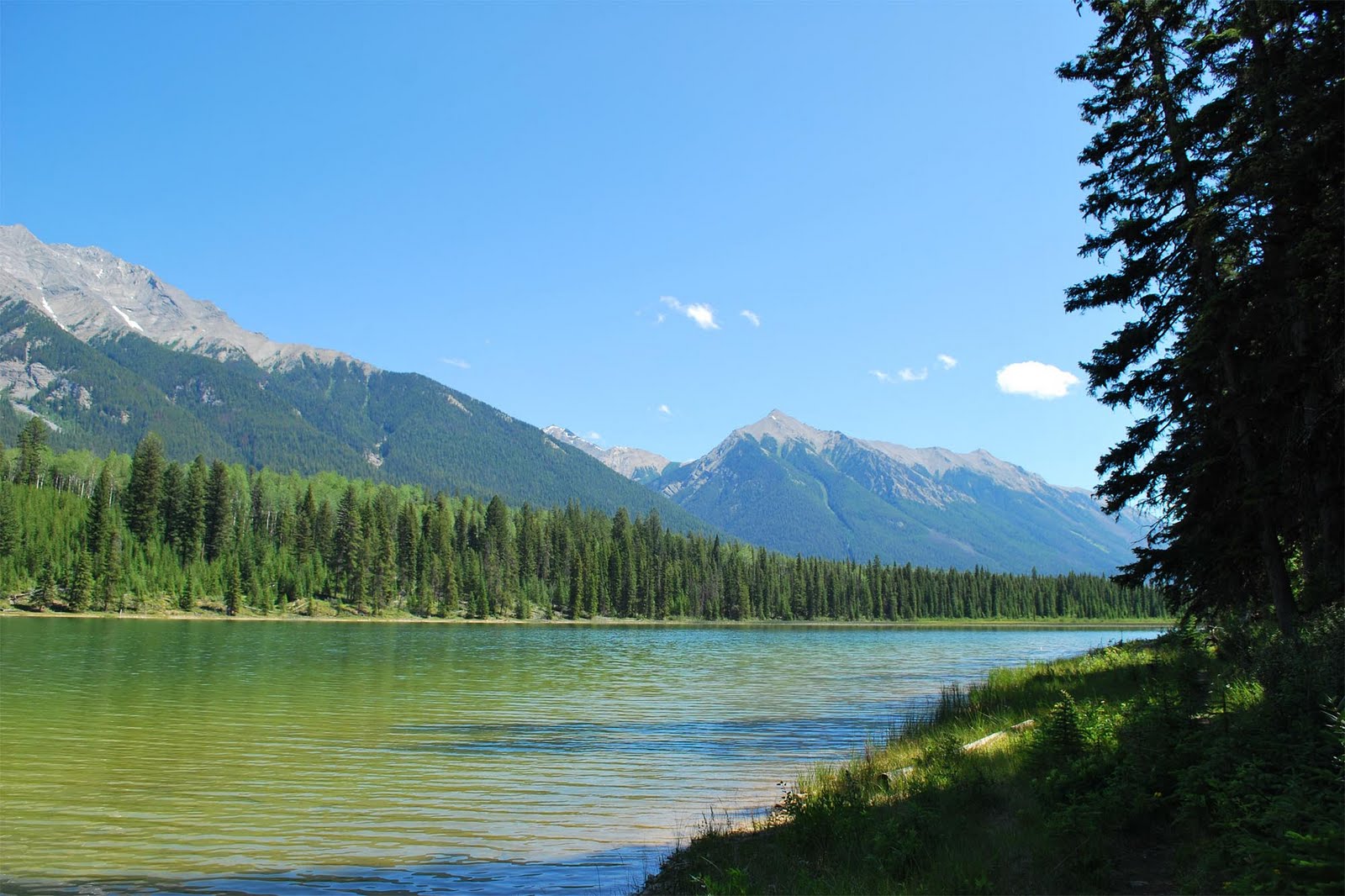outside of the bubble: Dog Lake in Kootenay National Park