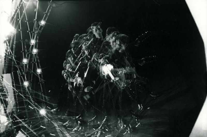 14 Publicity Photos of Alternative Rock Band 'Hurrah!' For Their 1989 ...