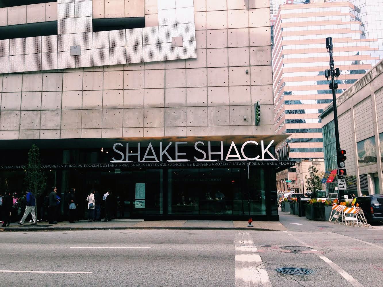 Chicago Eats // Shake Shack | Perkins On Parkway