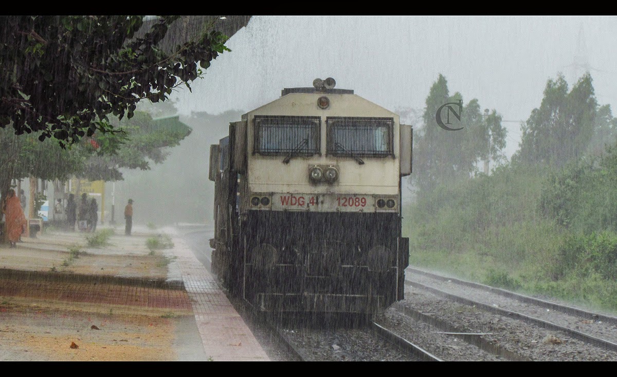 Train Memories: India's First EMD GT46MAC - UBL WDG4 12001