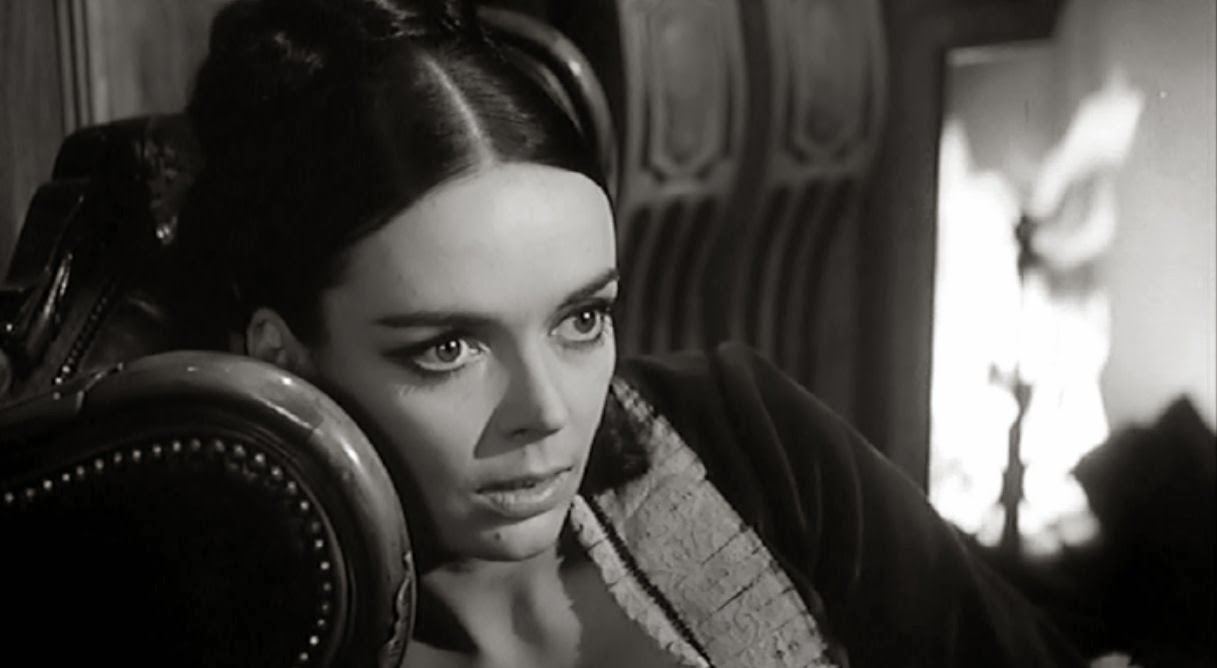 The Oak Drive-In: Happy Birthday Barbara Steele (CASTLE OF BLOOD 1964)
