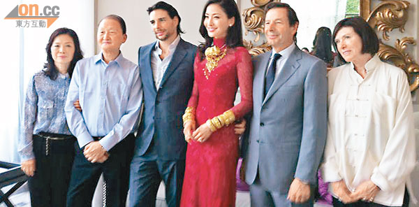 Kathy Chow marries French boyfriend, a glamorous and romantic wedding ...
