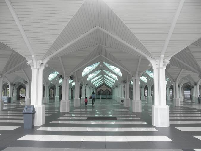 SENI LAMA MELAYU (MALAY OLDEN ART): Masjid (Mosque of) As-Syakirin, KLCC