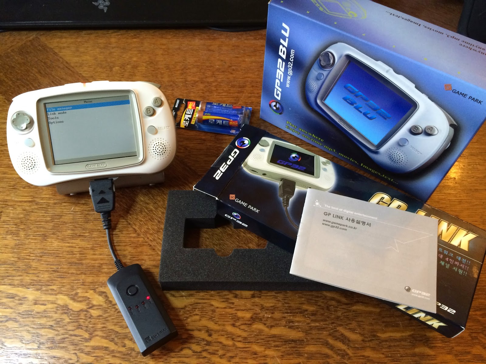 Les Reviews Retrogaming : La GP32 de Game Park. | Open-Consoles